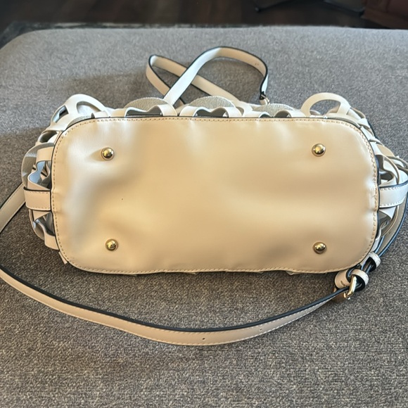 Moda Luxe | Bags | Moda Luxe Cream Cut Out Shouldercrossbody Purse ...